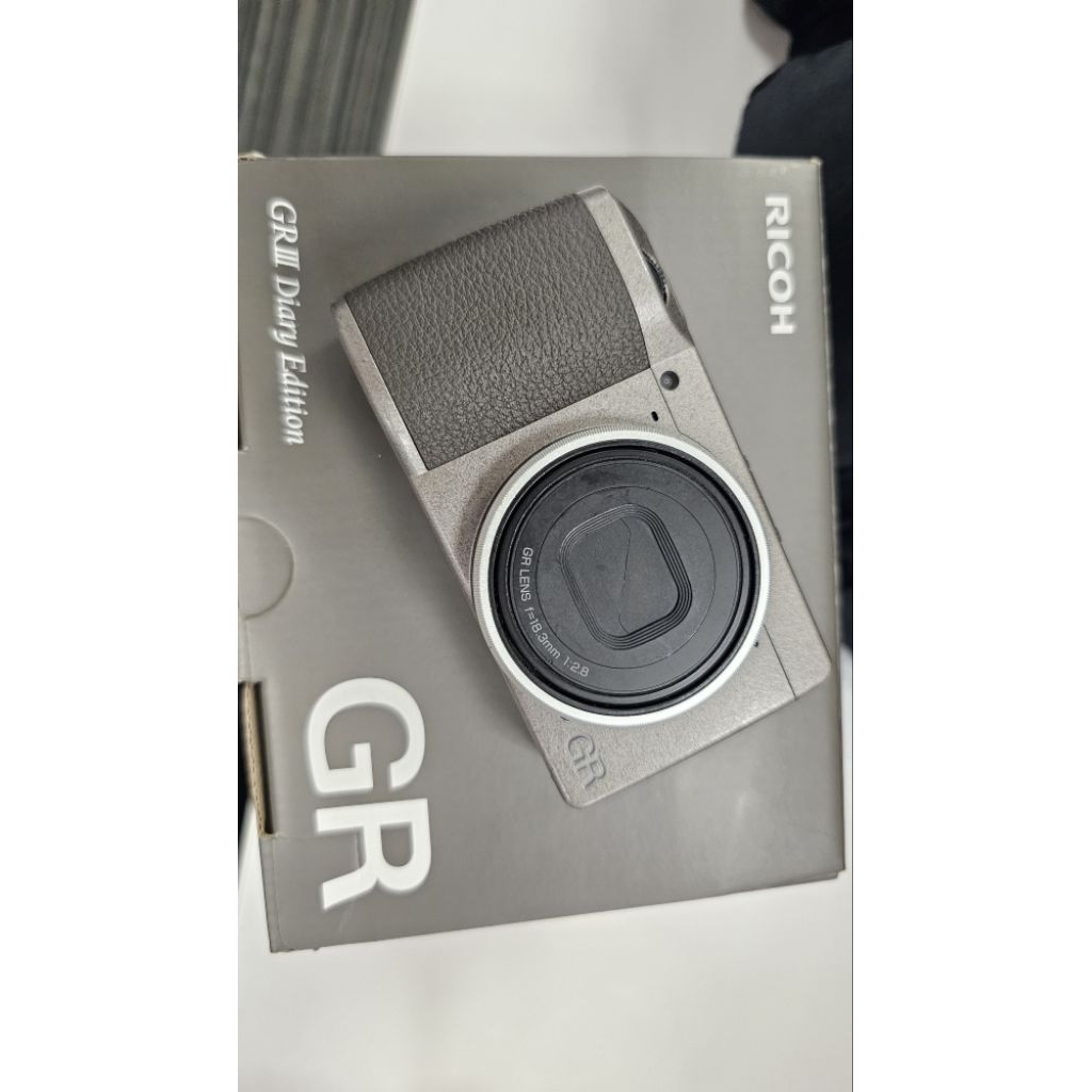 二手 現貨 Ricoh GR3 GRIII diary edition 日記版 限定版 水貨有盒無單 快門數1xxx | 蝦皮購物