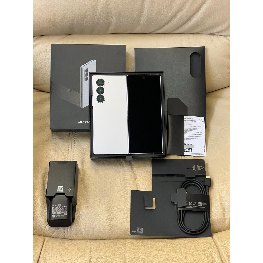 SAMSUNG Galaxy Z Fold6 12+512G | 蝦皮購物