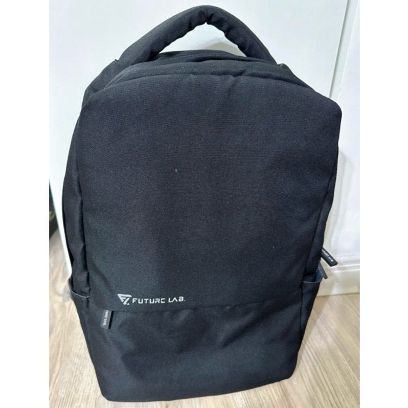 《未來實驗室Future Lab FreeZone》多功能背包 零負重背包 電腦包 後背包 黑色 | 蝦皮購物