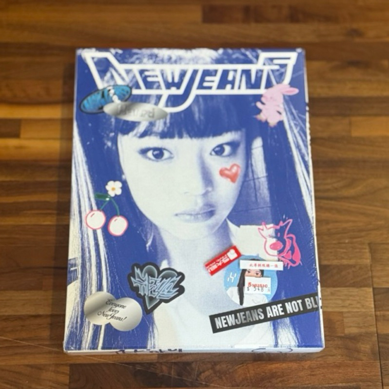 台北現貨 全新未拆NewJeans 出道藍書blue book Ver Hanni | 蝦皮購物