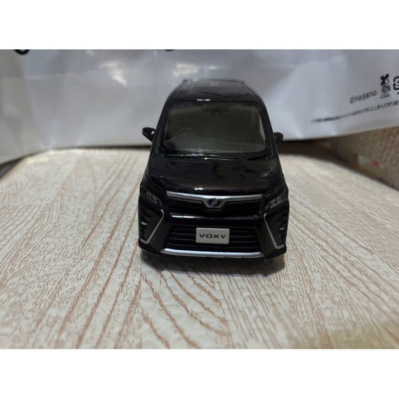 Toyota voxy 1/30 日規原廠模型車 | 蝦皮購物