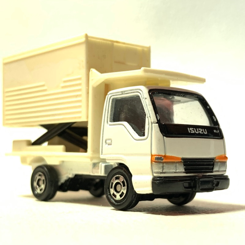 絕版 Tomica Isuzu ELF ANA | 蝦皮購物