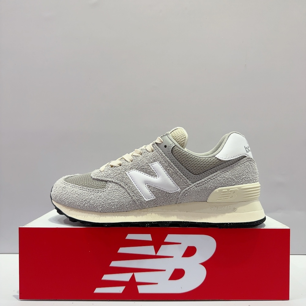 New Balance 574 男女款 淺灰色 D楦 復古 麂皮 經典 舒適 運動 休閒鞋 情侶鞋 U574RBL | 蝦皮購物