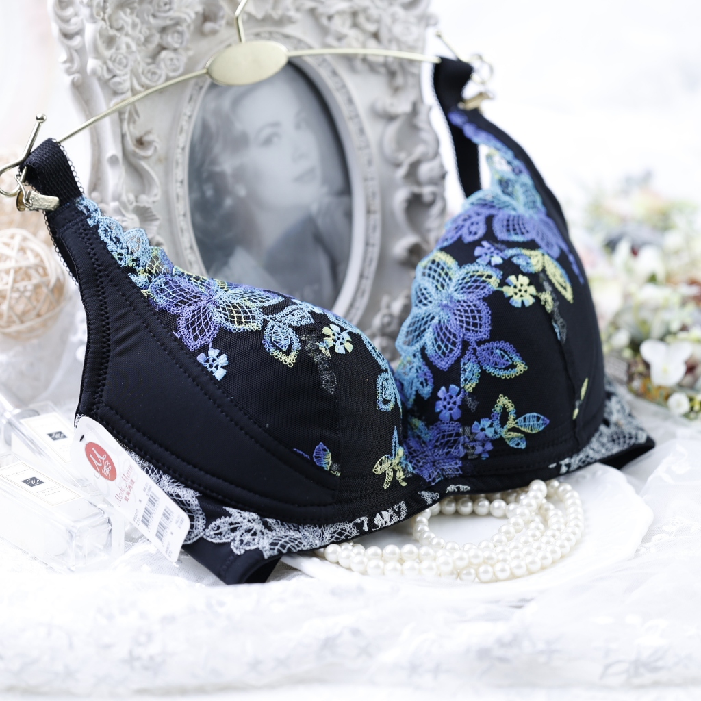 拜金的店 曼黛瑪璉內衣R69010 ML(32D=70D.32E=70E)黑(無鋼圈) | 蝦皮購物