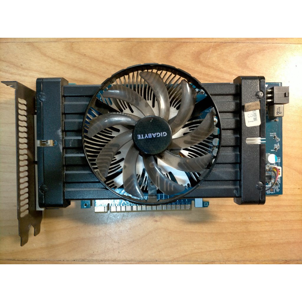 E.PCI-E顯示卡-技嘉 GV-N550OC-1GI GTX 550 Ti 1G DDR5 192bit 直購價270 | 蝦皮購物