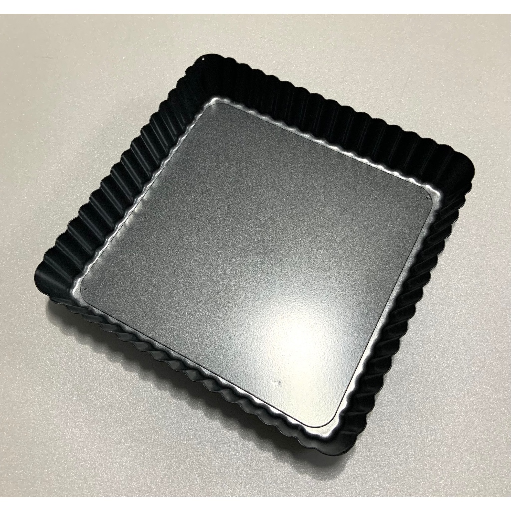 二手‧近全新 自購出清《Dl.6139 貝印KAI 18cm正方取底菊花派模》 | 蝦皮購物