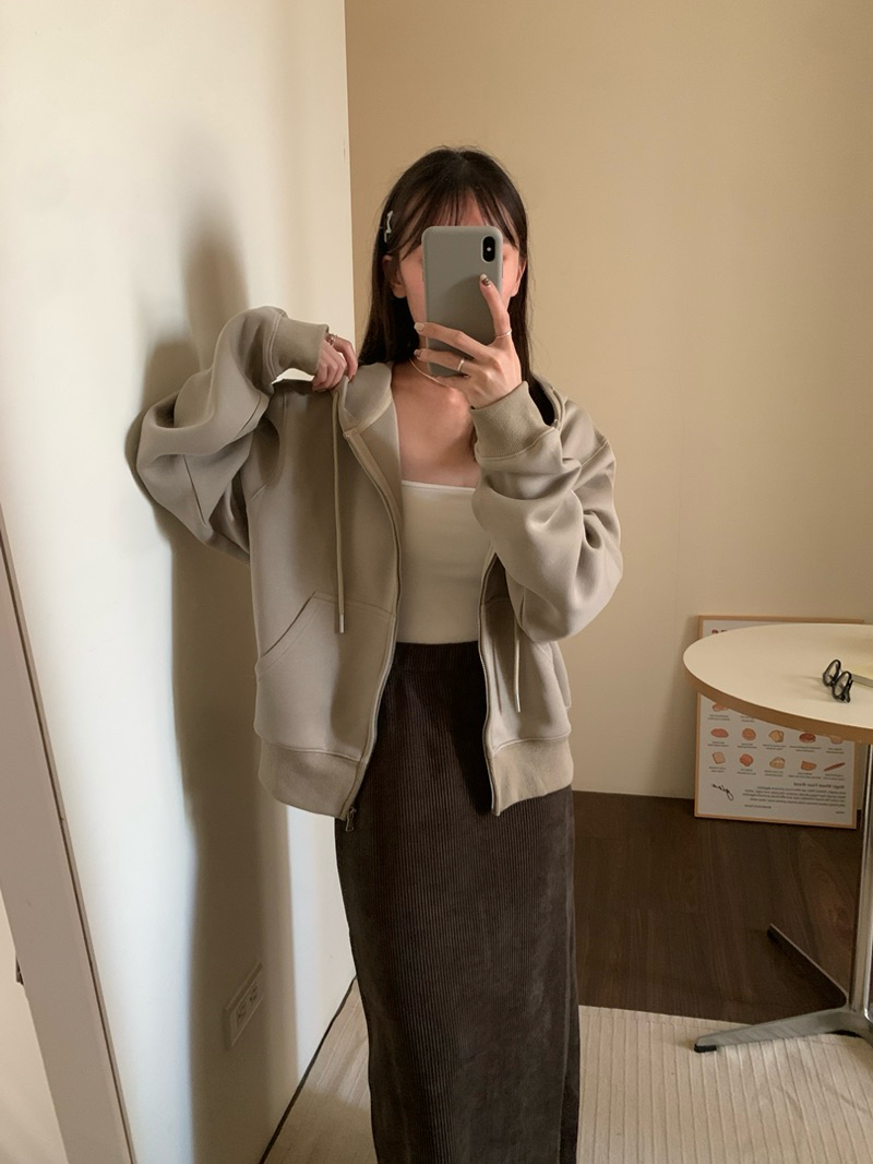 Mooyi-現+預｜厚磅連帽拉鏈外套(4colors) | 蝦皮購物