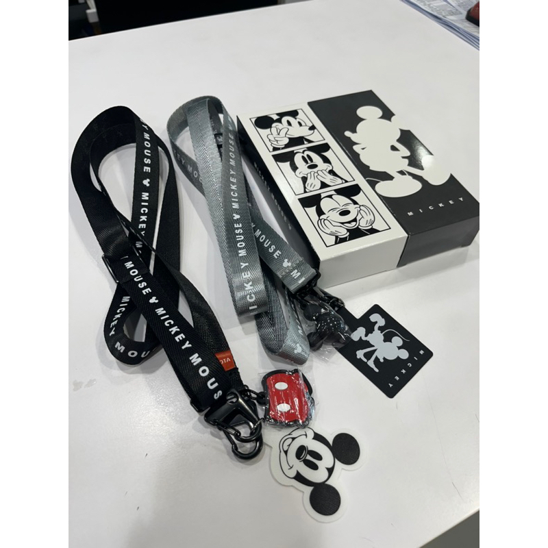【TOYOTA】 Disney 米奇系列手機掛繩(剩灰色） | 蝦皮購物