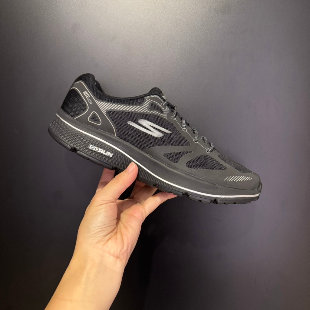 SKECHERS 女慢跑系列 GO RUN CONSISTENT_NITE VIZN (128299BBK) | 蝦皮購物