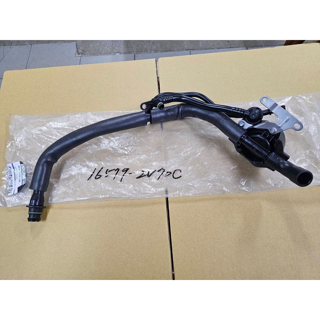 日產大盤 NISSAN Q50 V37 2.0T 油水分離器 16579-2V70C HOSE-BLOWBY GAS | 蝦皮購物