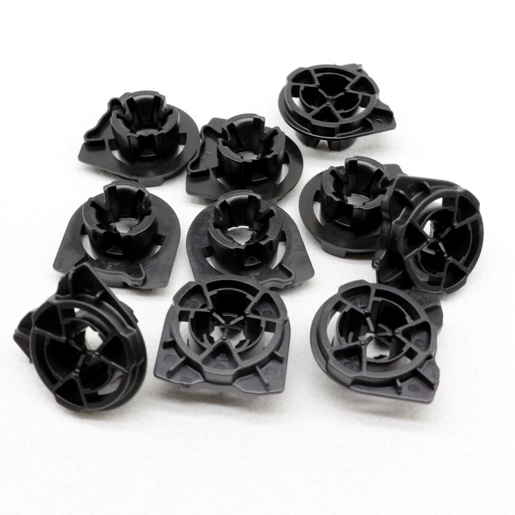 《歐馬國際》8V0868243 奧迪 A3 A4 A5 A8 Q5 TT R8 車門 內飾板 扣 卡榫 德國原廠 | 蝦皮購物