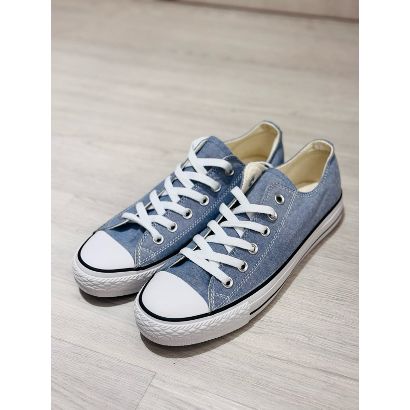 【全新】Lativ 牛仔藍帆布鞋 24.5cm | 蝦皮購物