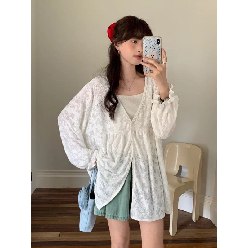 S153.5 - - 透透花花紋罩衫 三色 現貨 | 蝦皮購物