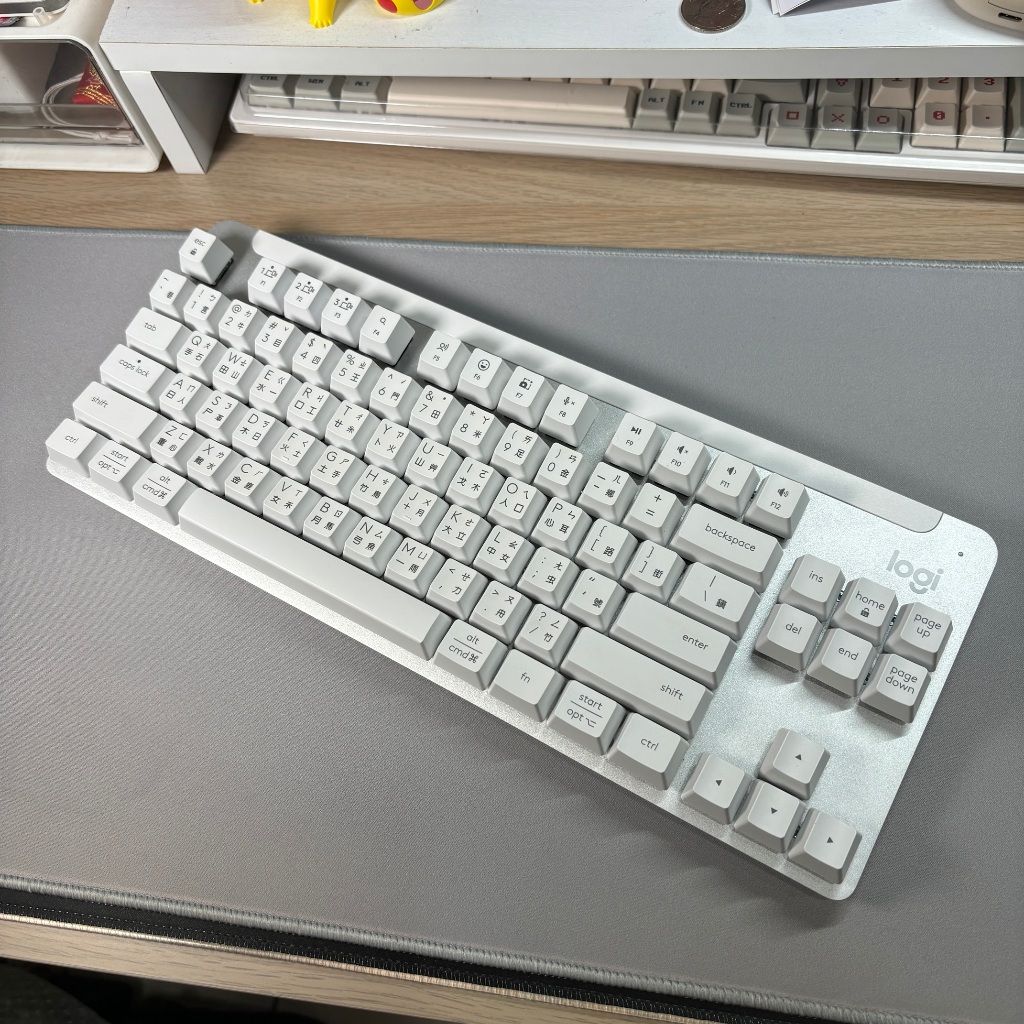 logitech 羅技 K855 Signature 無線鍵盤 珍珠白│機械鍵盤│TTC線性紅軸│ 二手 | 蝦皮購物