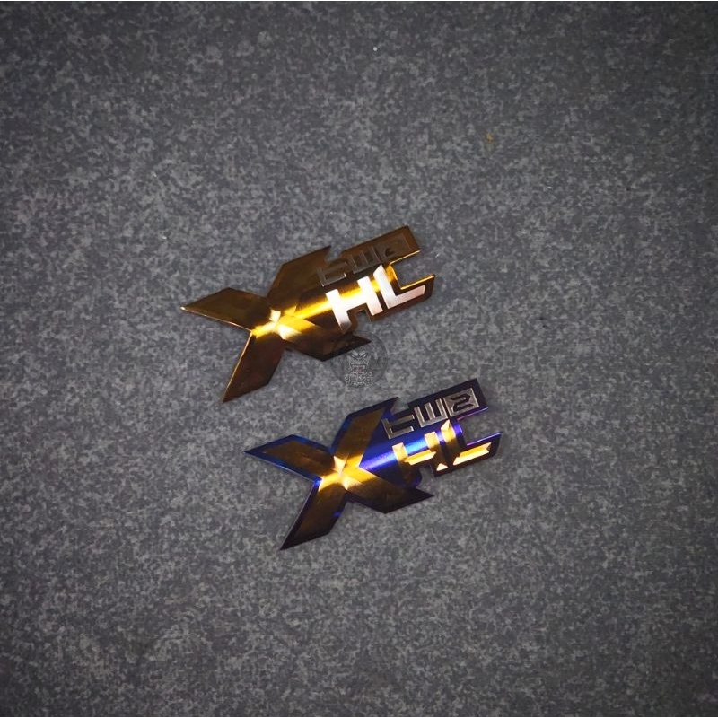 🔥現貨🔥X2 HL X2HL RT 斜瓶鈦合金飾片 鈦色 金色 銀色 鈦片 鈦牌 正鈦合金 反光片 氣瓶鈦片 | 蝦皮購物