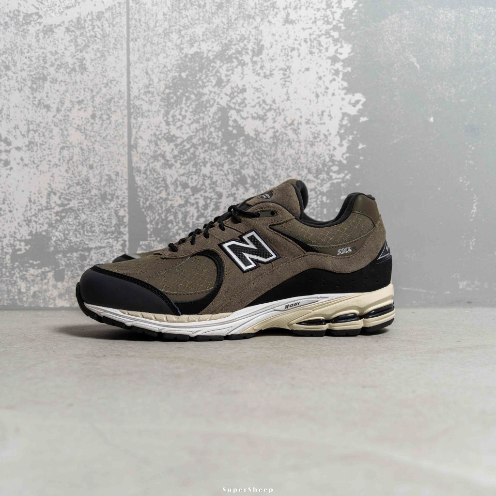 New Balance 2002R GORE-TEX 防水 男鞋 D楦 軍綠 M2002RXU | 蝦皮購物