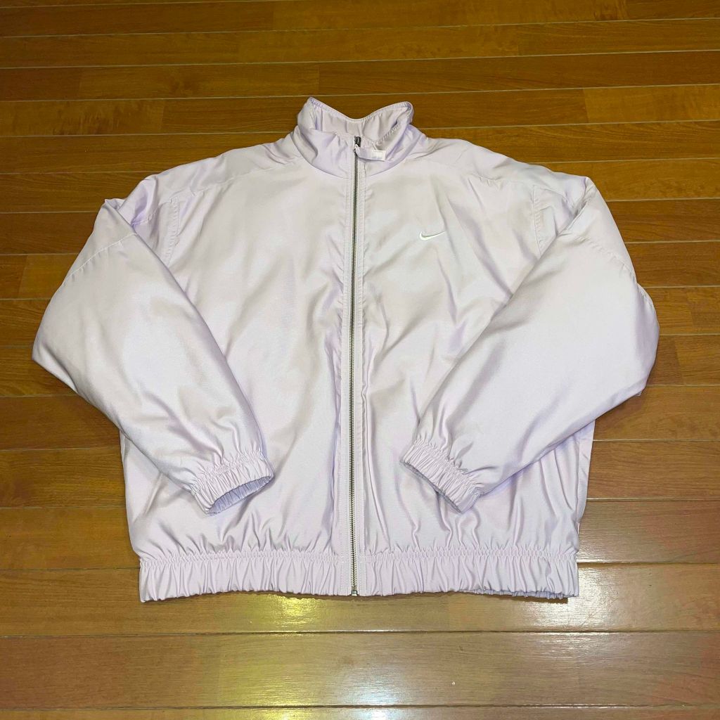 Nike NikeLAB Solo Swoosh Satin Bomber Jacket 男寬版粉紫保暖內鋪棉風衣外套 | 蝦皮購物
