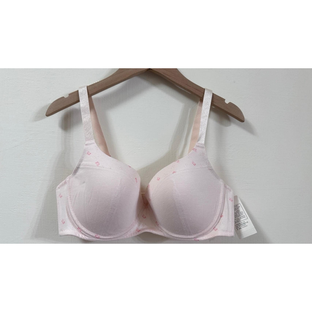 華歌爾 內衣 E75 75E D85 85D 淺色 | 蝦皮購物