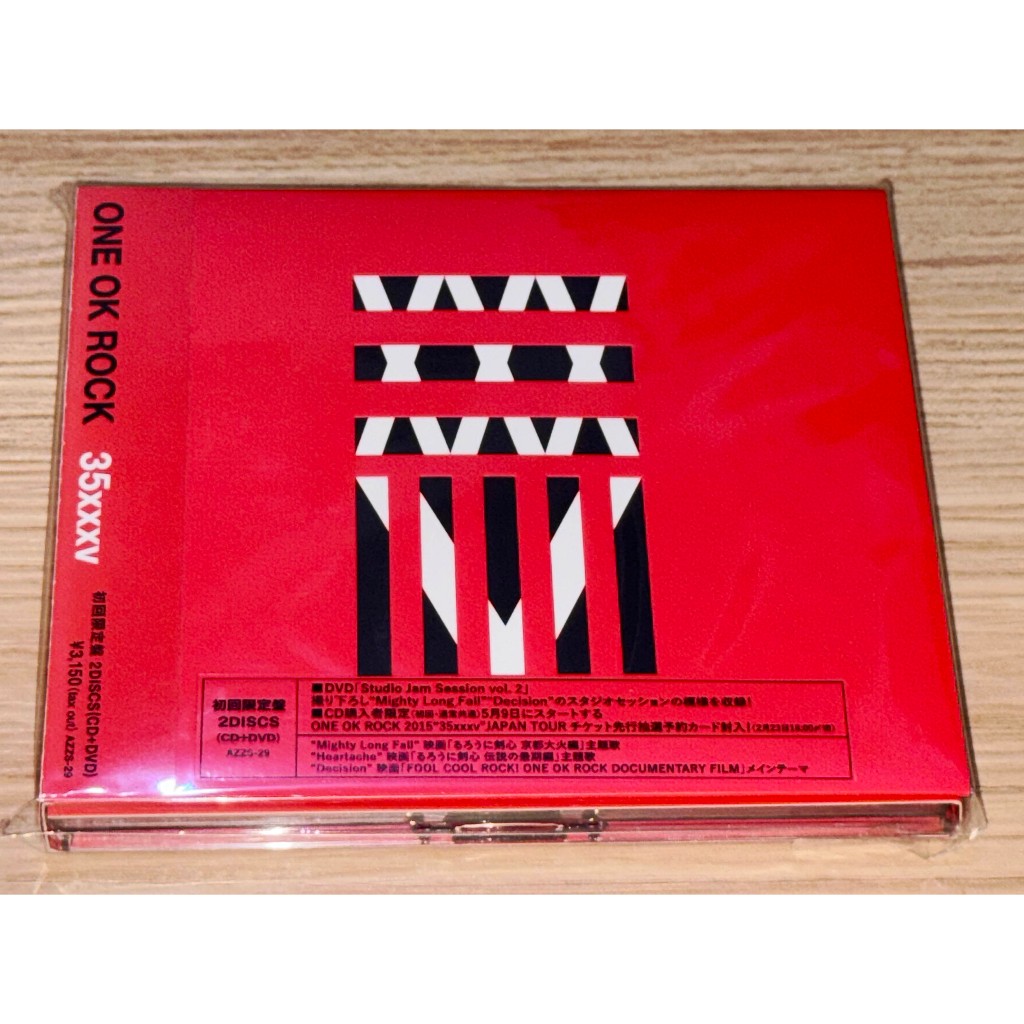 ONE OK ROCK 35xxxv 專輯 日版 初回限定盤 CD+DVD 附側標 附件全 | 蝦皮購物