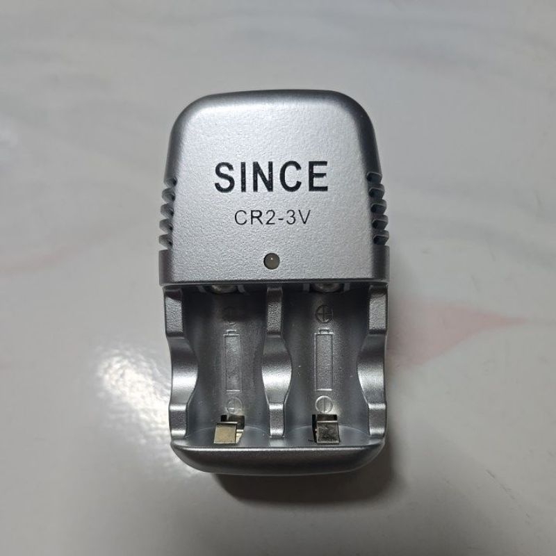 C2R 電池 充電器 近全新 極少使用 | 蝦皮購物