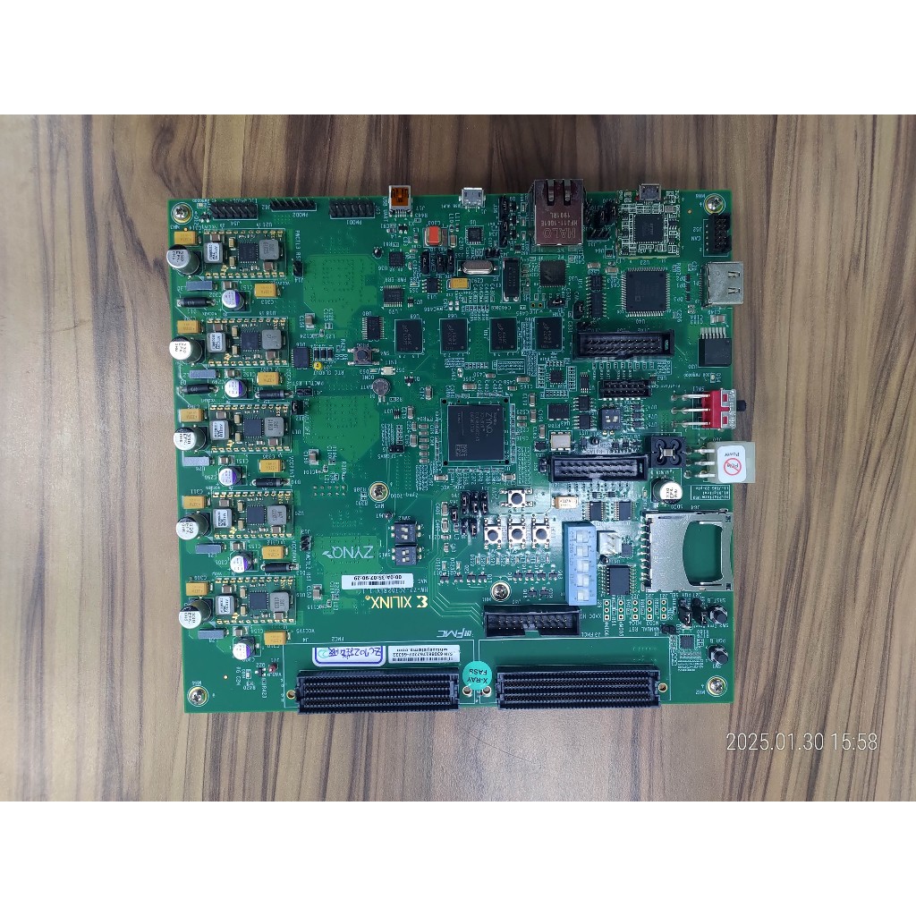 AMD Zynq 7000 SoC ZC702 Evaluation Kit | 蝦皮購物