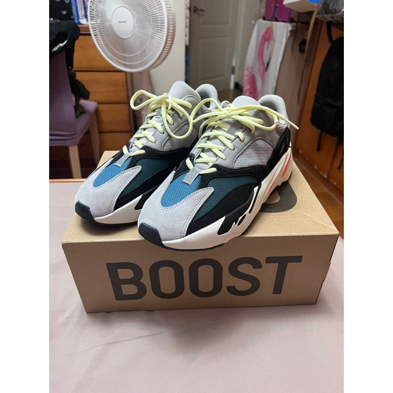 ADIDAS YEEZY BOOST 700 WAVE RUNNER SOLID GREY US10 全新 | 蝦皮購物