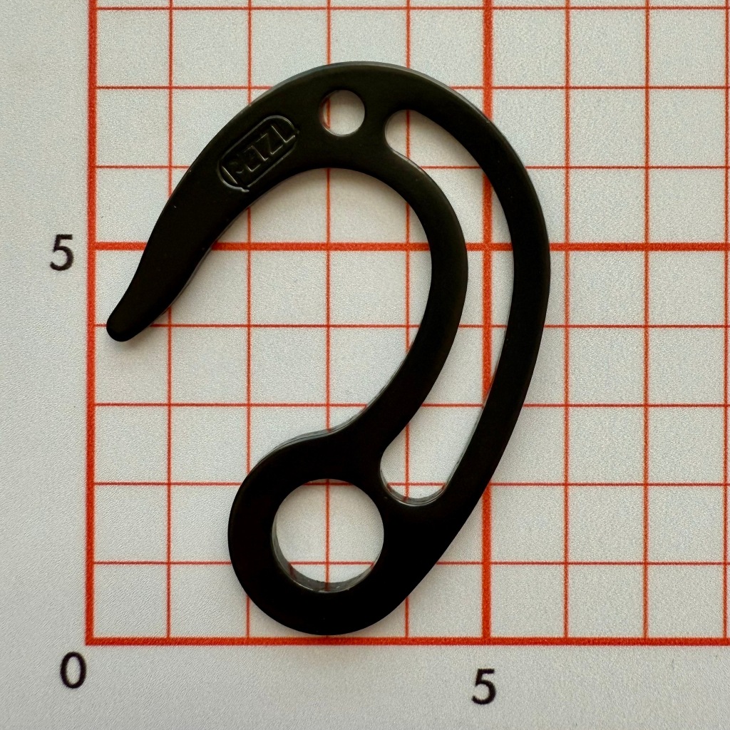 【隔壁山友】現貨+發票 Petzl Fifi 攀登吊鉤 輔助攀登定位掛勾 攀岩 掛鉤 | 蝦皮購物