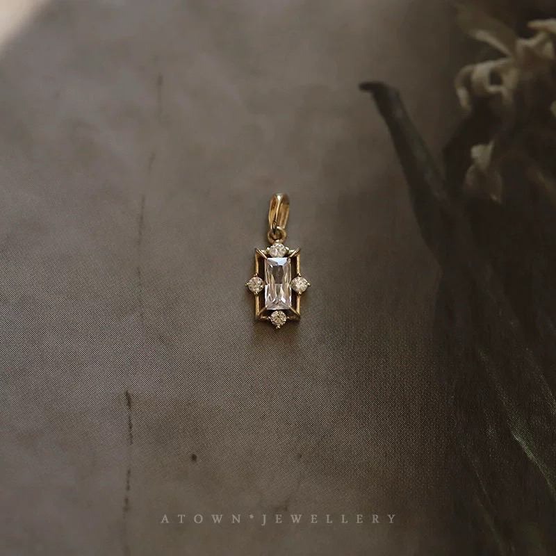 ATOWN 輕珠寶 純9K金 復古法式畫框吊墜 項鍊墜子 禮物 | 蝦皮購物