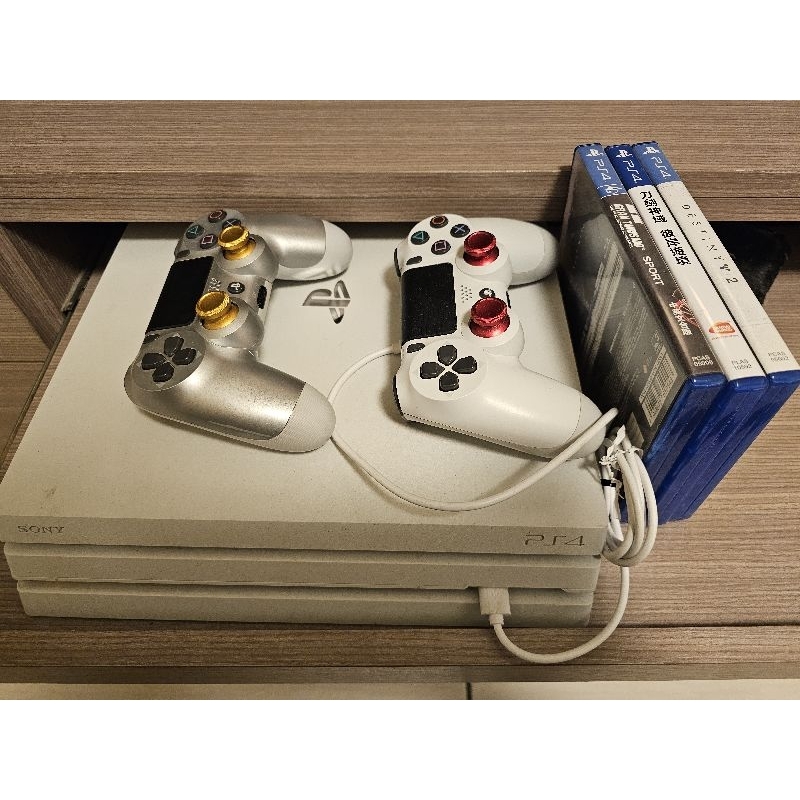 ps4 pro 1T 白 | 蝦皮購物