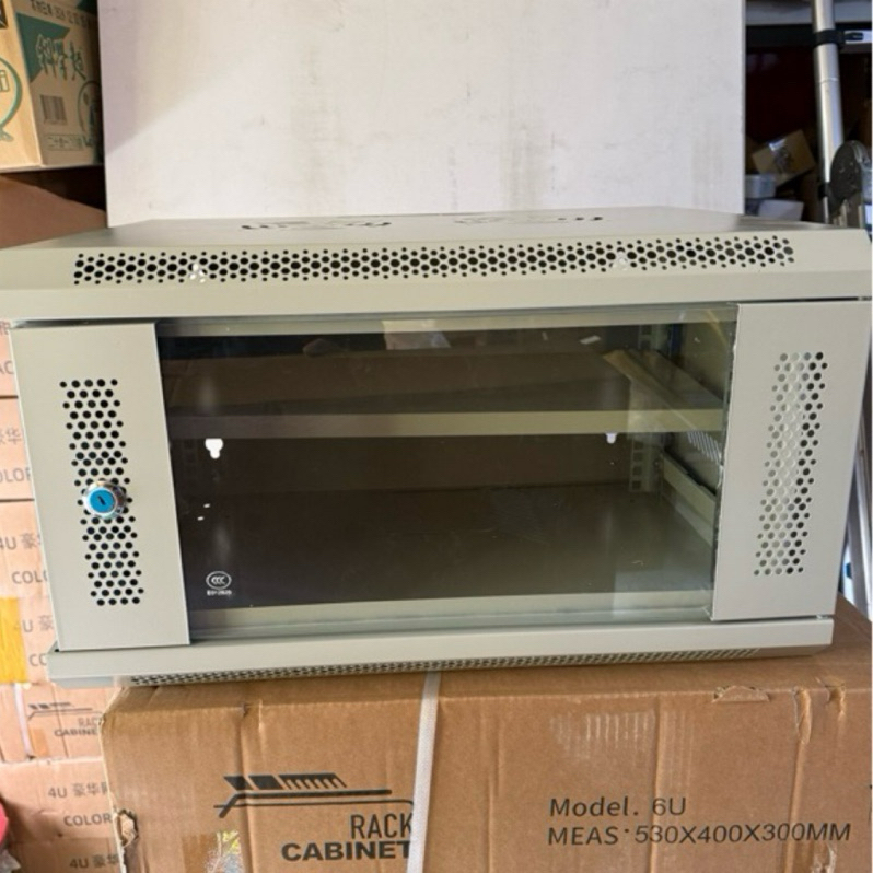 現貨4u 6u 網路機櫃 資訊機櫃 白色 | 蝦皮購物