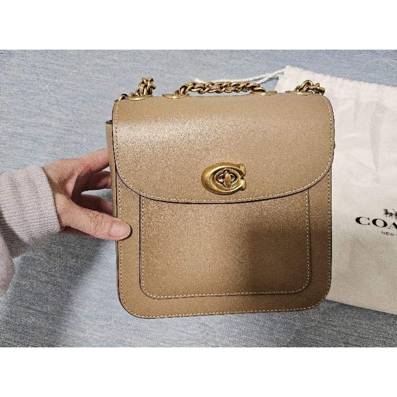 後背包_可肩背_側背_COACH MADISON CONVERTIBLE BACKPACK 18 **近全新** | 蝦皮購物