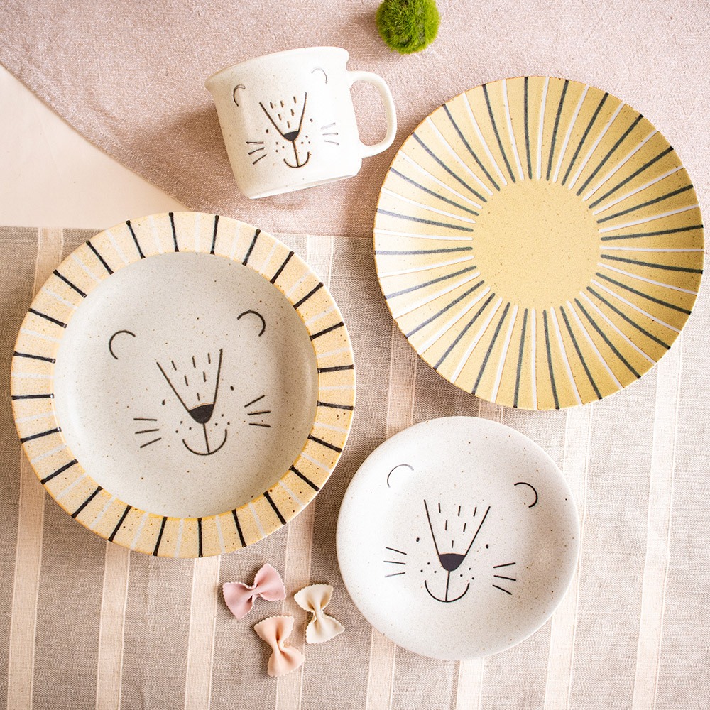 日本awasaka 美濃燒餐盤 Mogu Mogu 陶瓷盤 點心盤 蛋糕盤 咖哩盤 馬克杯 刺蝟 獅子 海豹 菜盤 日製 | 蝦皮購物