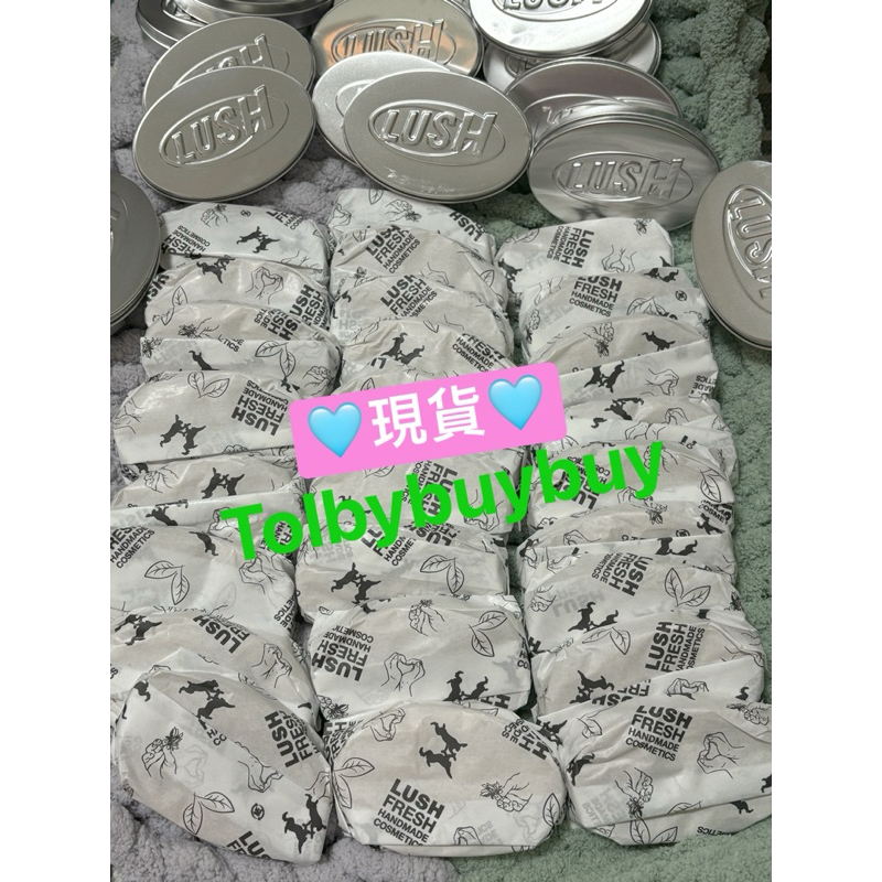 ‼️現貨在台 快速出貨‼️日本LUSH 鎂鹽按摩芭 甜睡時光 Deep sleep 鎂鹽餅65g 按摩餅 鐵盒 | 蝦皮購物