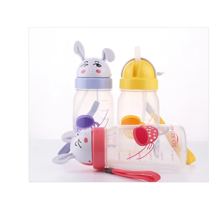sgs檢測合格 好奇小子食品級保鮮水瓶 300ml 附掛繩 翻蓋後吸管 寶寶水瓶 兒童水杯 吸管杯 小白兔水杯 喝水瓶 | 蝦皮購物