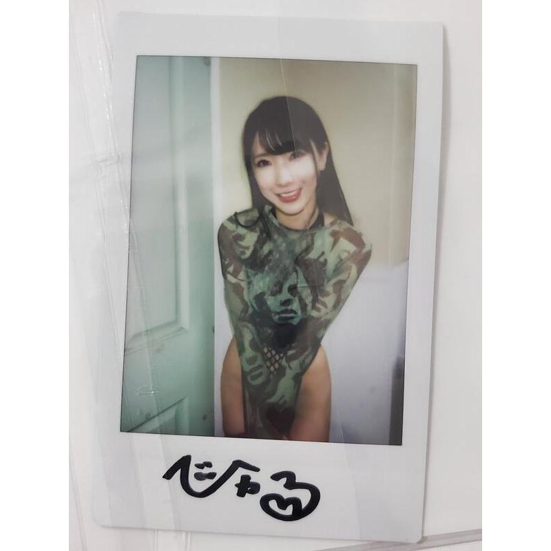 AV女星《宮西光 宮西ひかる》限量簽名拍立得一張+生寫真 mima003 | 蝦皮購物