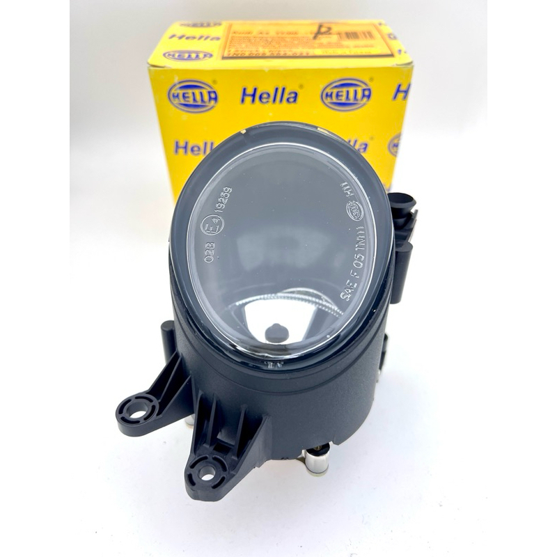 [OE] Hella 海拉 Audi 奧迪 A4 B6 霧燈 含燈泡 | 蝦皮購物