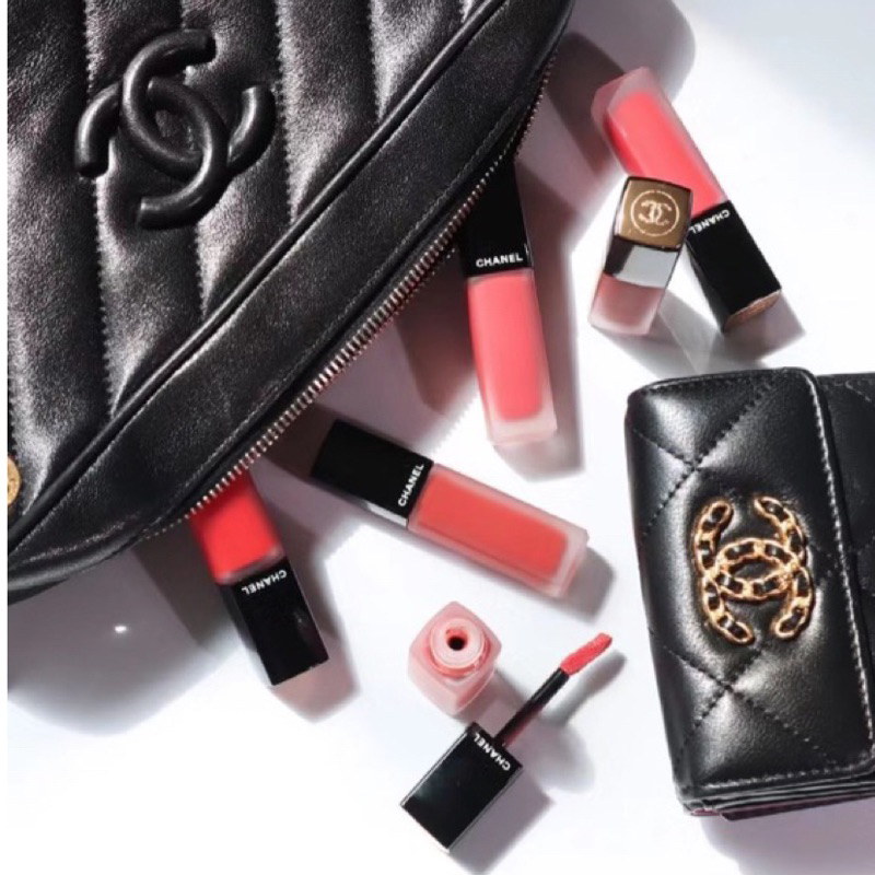 202 216 212 228 752 商品在台 CHANEL 香奈兒 超炫耀柔霧唇露 霧面唇釉 晶亮潤唇膏 | 蝦皮購物