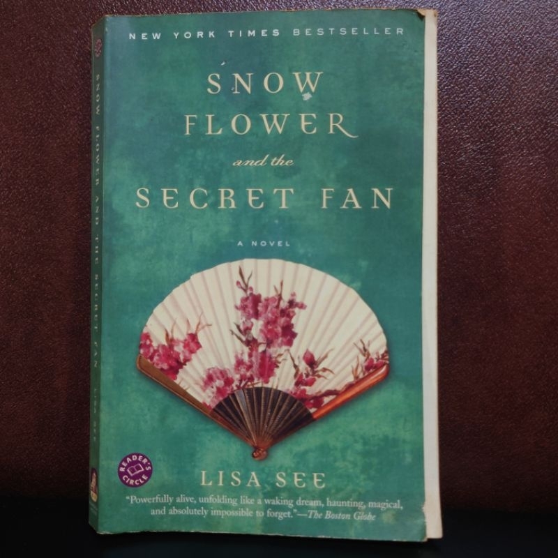 二手書籍｜原文書｜SNOW FLOWER and the SECRET FAN｜LISA SEE | 蝦皮購物