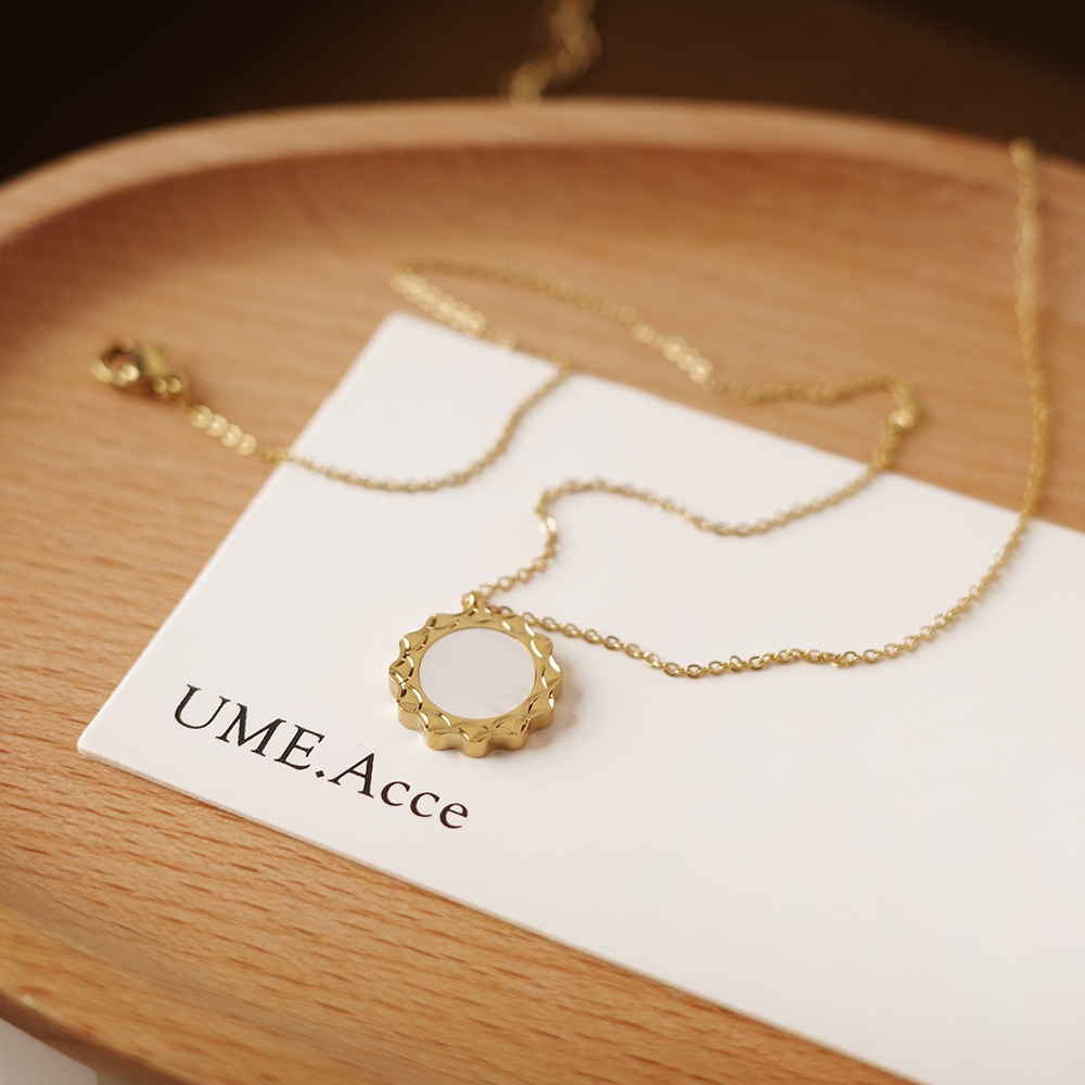 [鈦鋼.項鍊] 太陽貝殼石鈦鋼項鍊【UME】洗澡可戴 鎖骨鏈/頸鍊/鈦鋼項鍊/鍍18K金 | 蝦皮購物