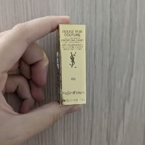 克蘭詩 吻我唇膏唇卡/ysl nm迷你唇膏/Nars激情過後水光唇膏4色體驗卡/Valentino 迷你緞面唇膏217A | 蝦皮購物