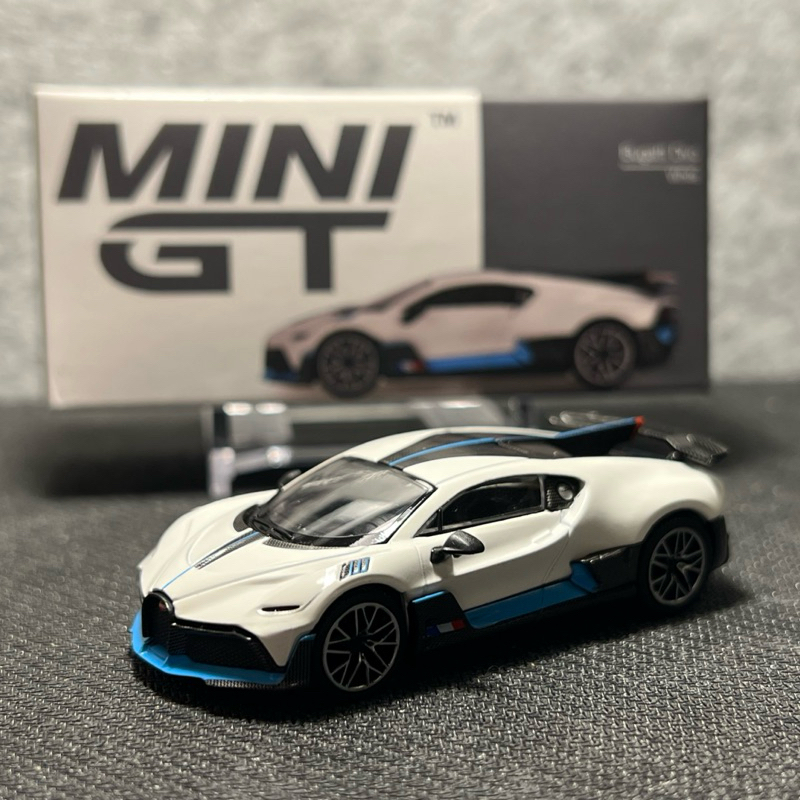【Mini gt】661 布加迪 Bugatti divo white | 蝦皮購物