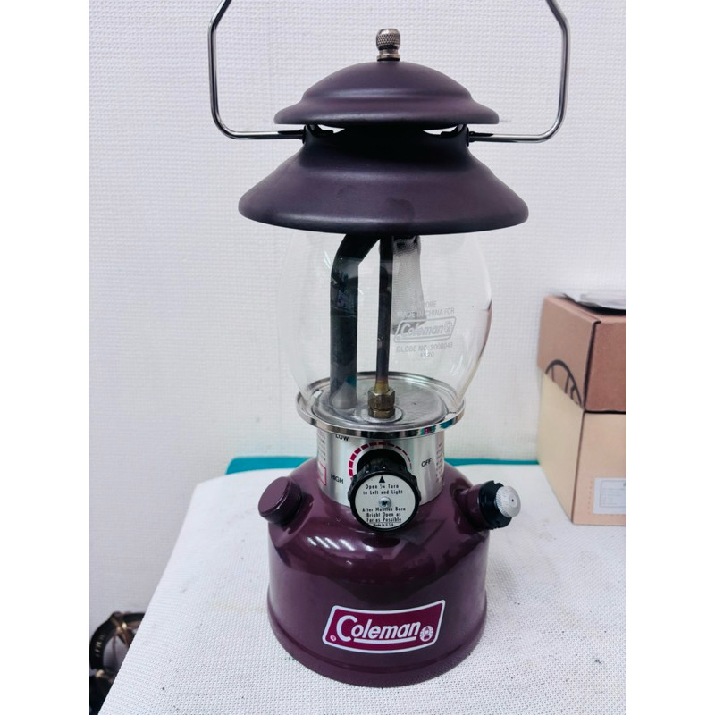售 品名：美國Coleman 286棕色汽化燈（1996/3） 數量：1 品相：如圖 漂亮 原廠白字玻 | 蝦皮購物