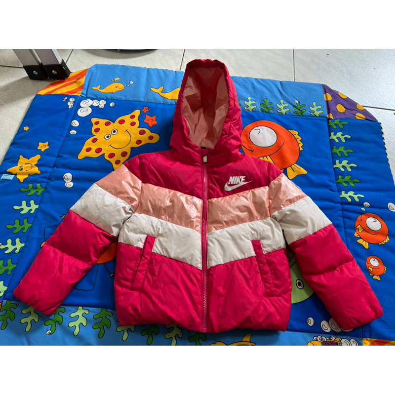 Nike 羽絨 外套 110-120cm 女童 | 蝦皮購物