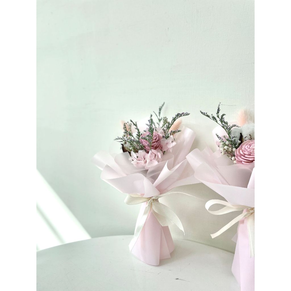 急單可 Woke_Today Flower 沃土花藝 乾燥花 花束 擴香 畢業花束 生日花束 | 蝦皮購物