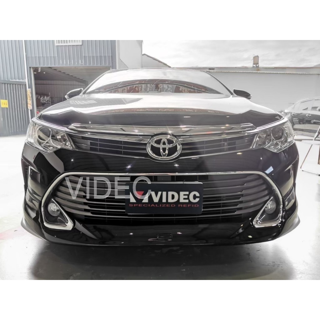 威德汽車 TOYOTA 15-19 CAMRY 7.5代 GM版 前下巴 含烤漆 | 蝦皮購物