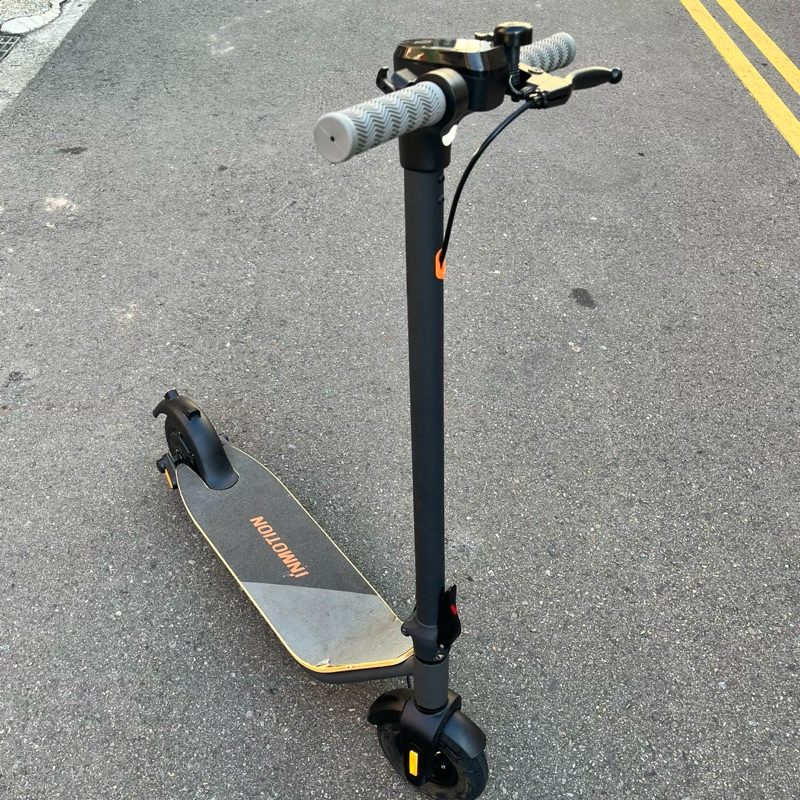 9成新 樂行天下 Inmotion A1F 電動滑板車 電動車 電動腳踏車 兒童騎乘玩具 小米 pro | 蝦皮購物