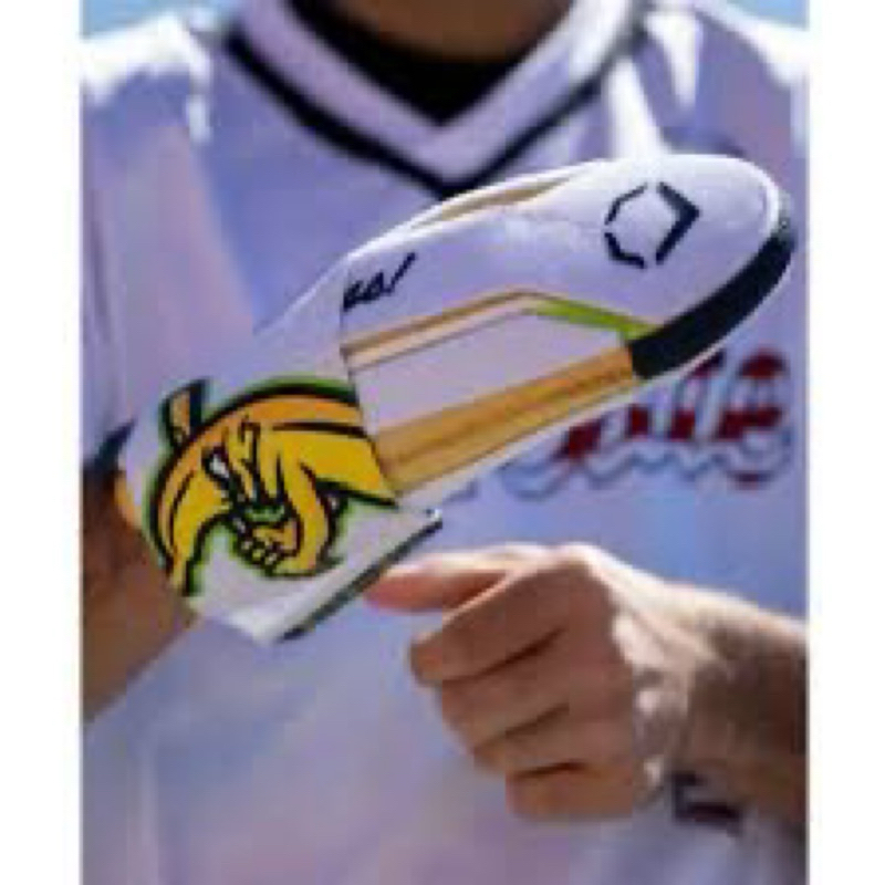 ⚠️⚠️ EvoShield EVO SLIDING MITT 香蕉棒球隊 滑壘手套 | 蝦皮購物