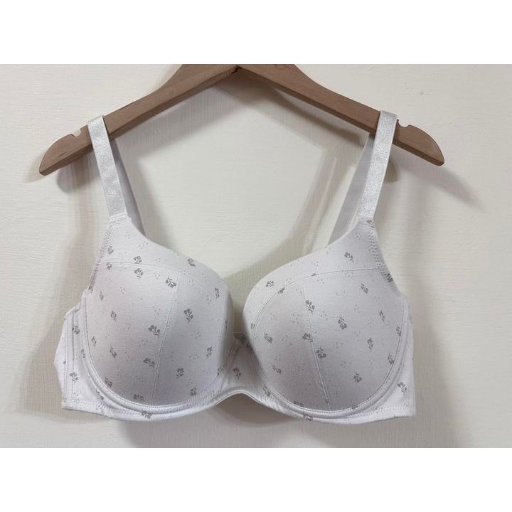 華歌爾 內衣 E80 80E E75 75E D85 85D 內衣 | 蝦皮購物