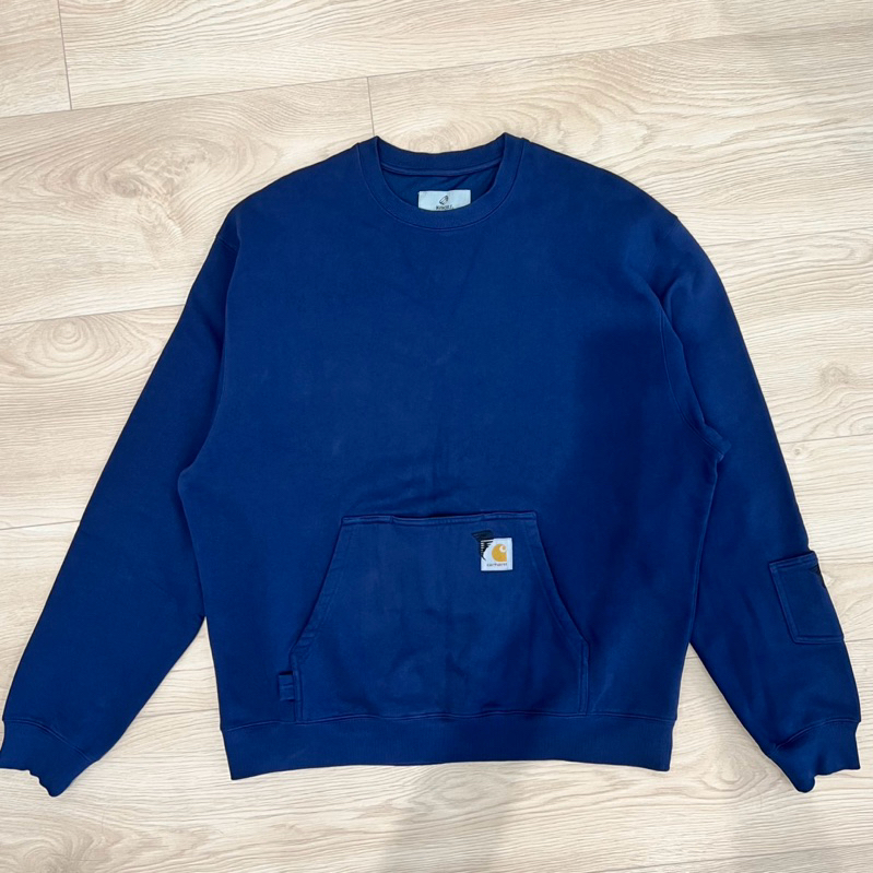 Carhartt WIP x Invincible Sweatshirt | 蝦皮購物