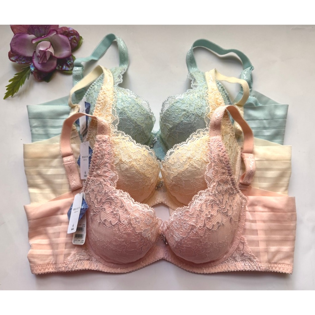 【曼黛瑪璉】雙弧內衣【R62218】75A,75D,80B,80C,85B~嫩芽黃,古典粉,晨霧綠 | 蝦皮購物